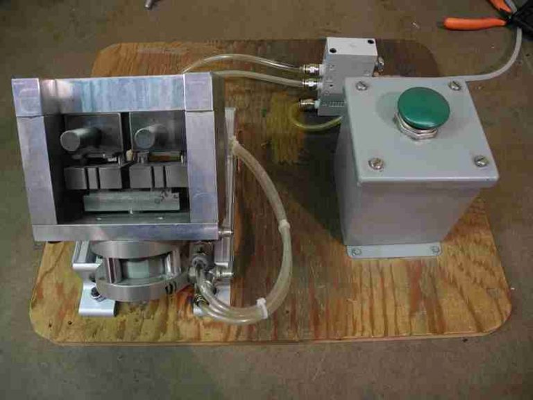 Gallery - US COTRONICS